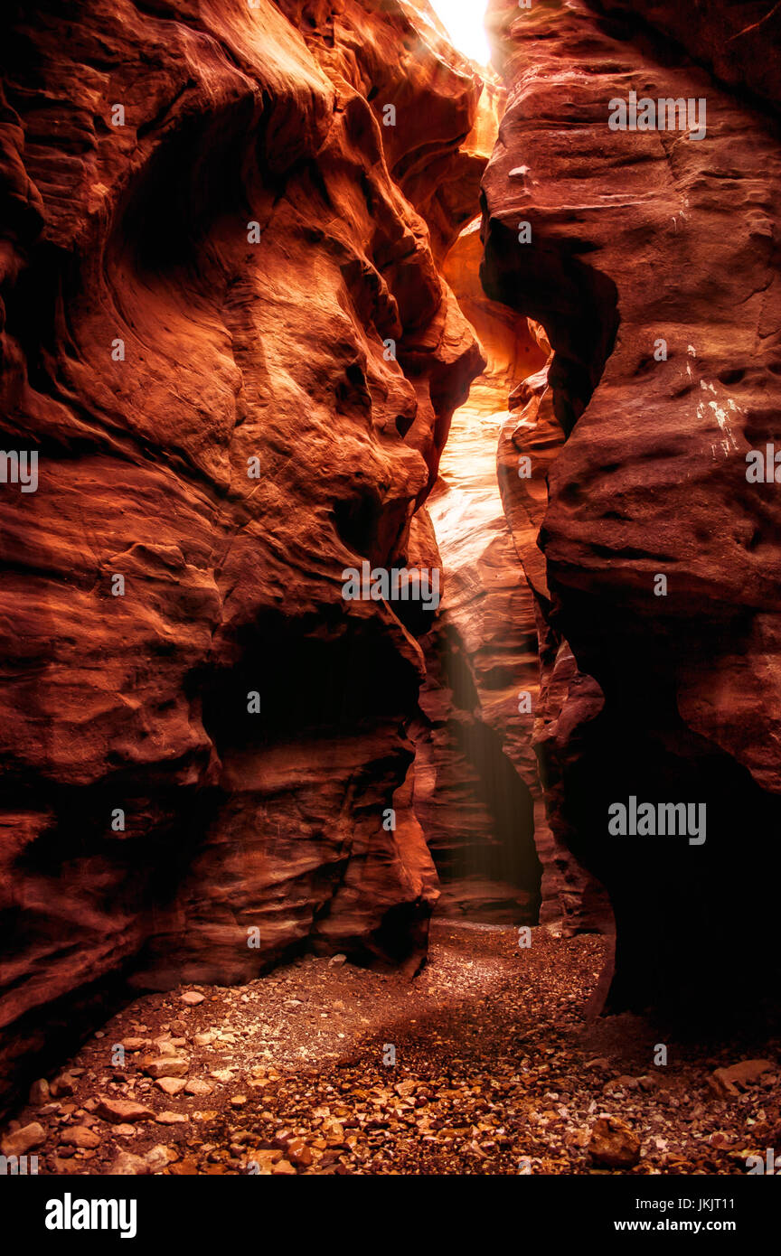 Giant rocks hi-res stock photography and images - Alamy