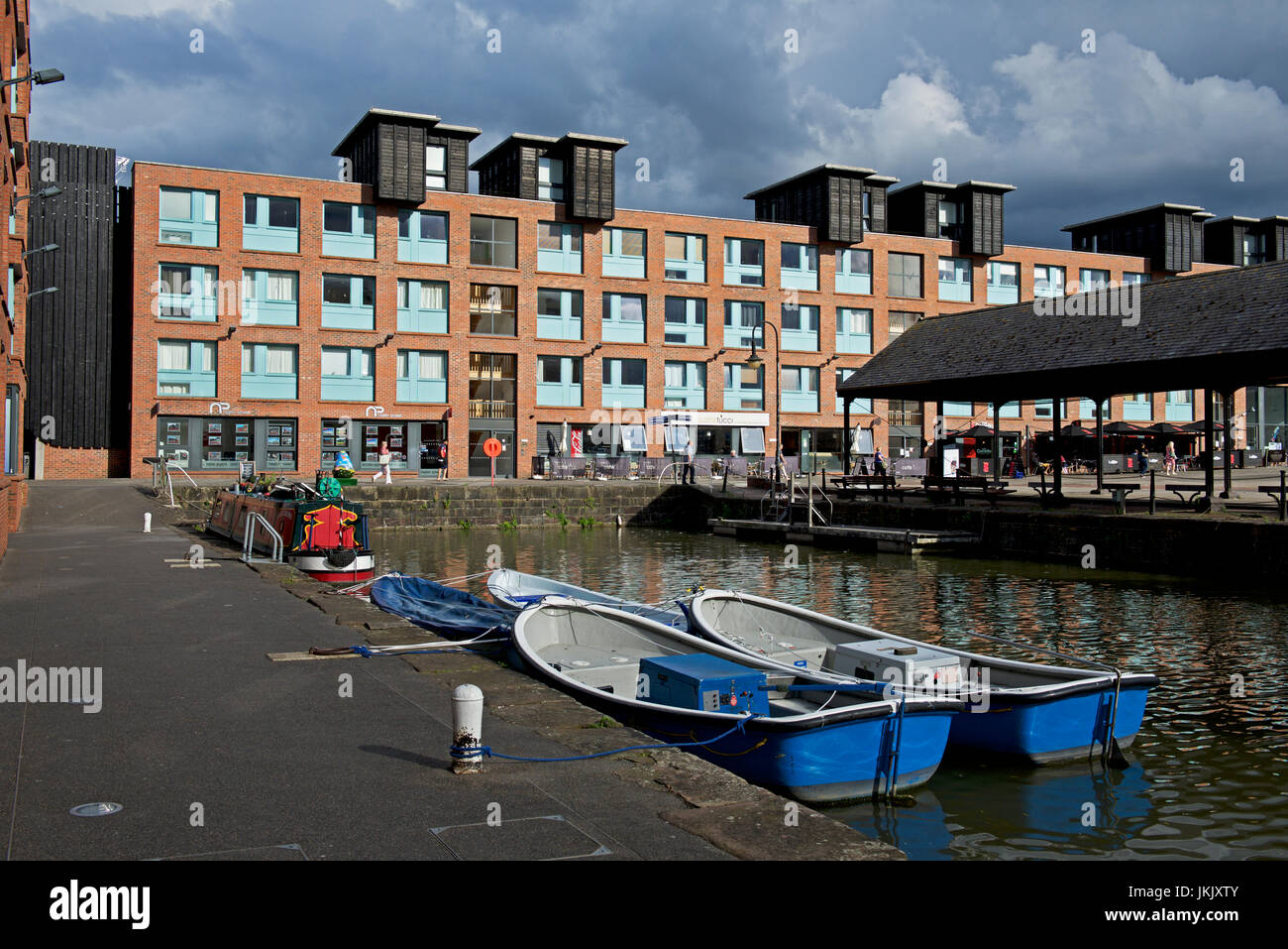 Gloucester Quays, Gloucestershire, England UK Stock Photo - Alamy