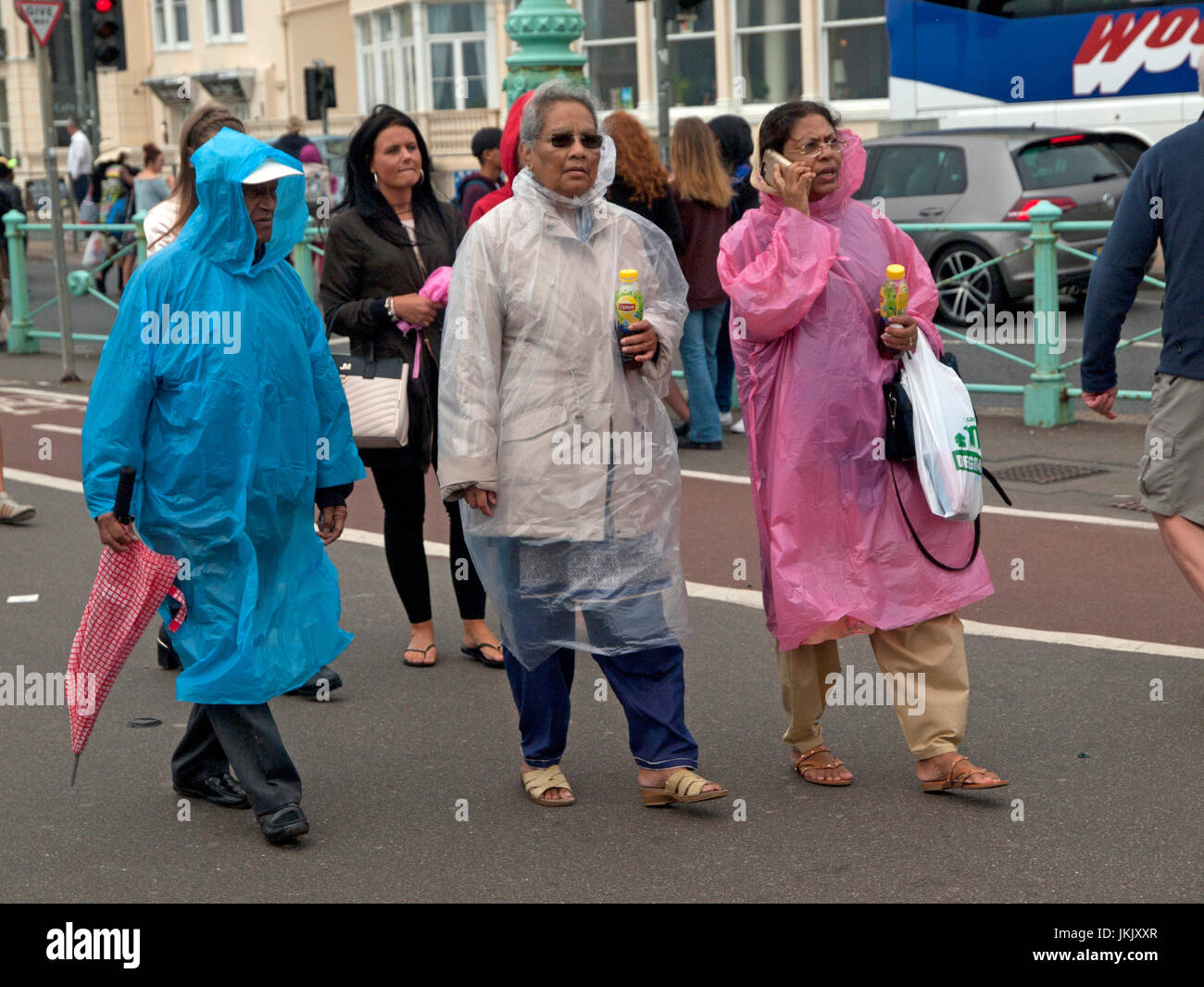 A wet day on the seafront in Brighton Stock Photo - Alamy
