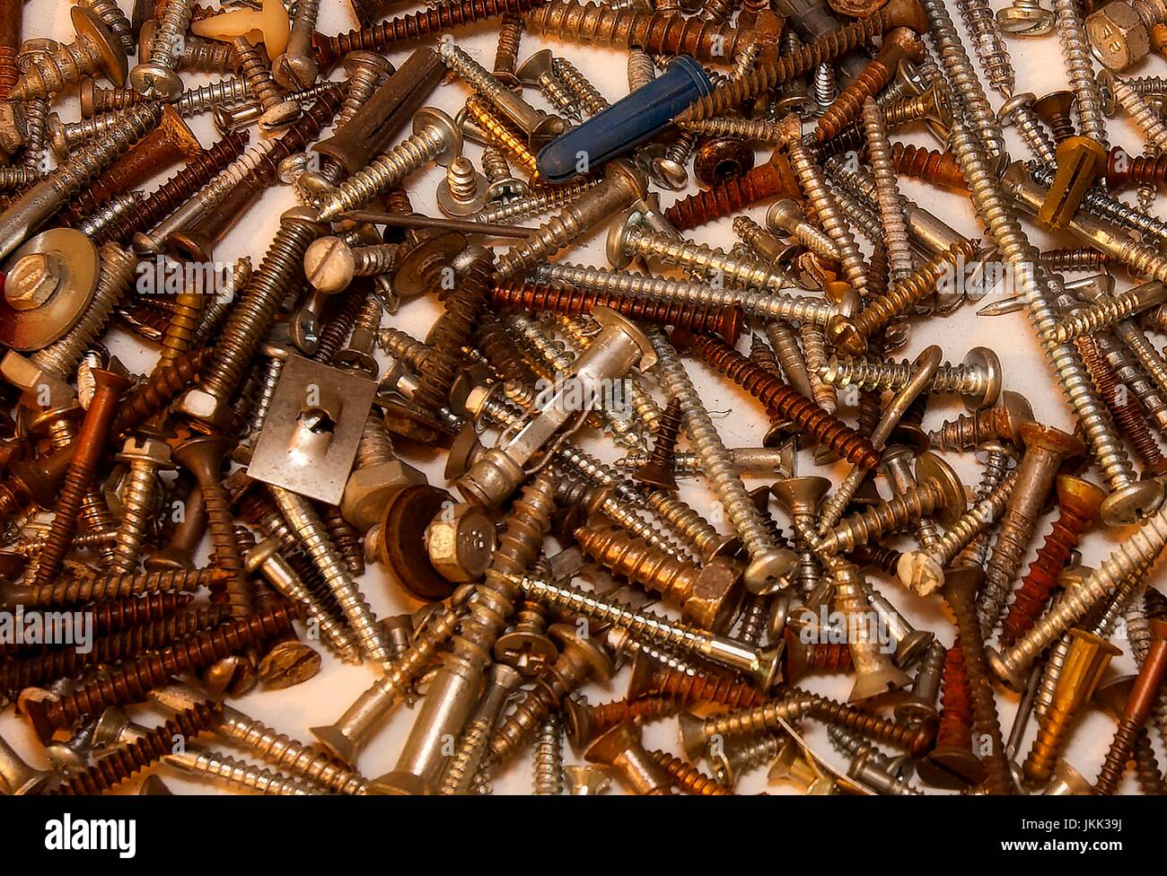 Pile of Screws of Various Sizes Stock Photo - Alamy
