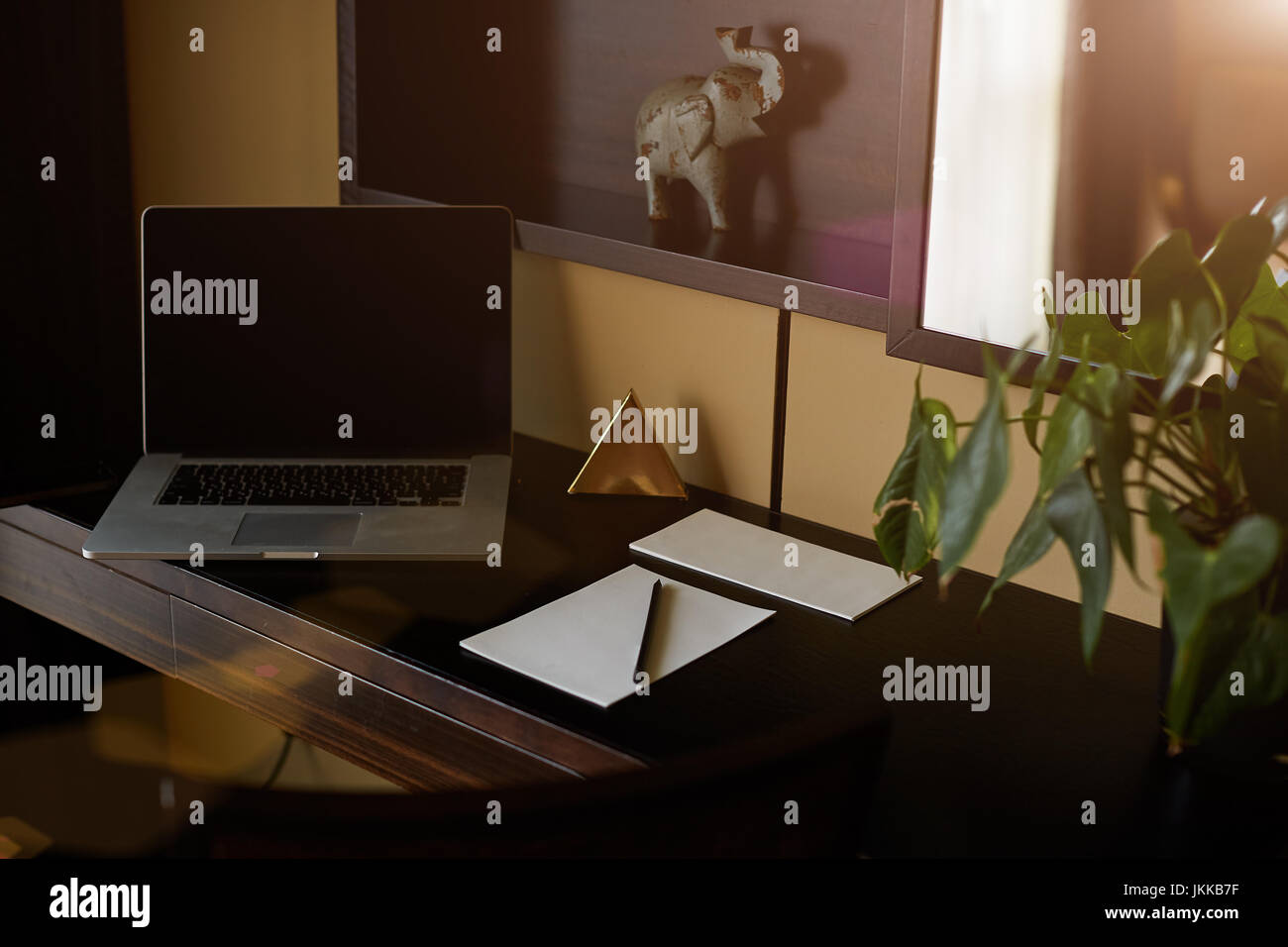 Desk, desktop, top Stock Photo - Alamy