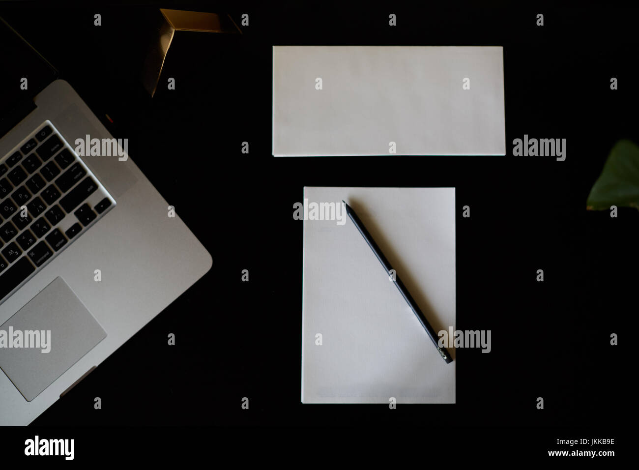 Creative desktop desk top hi-res stock photography and images - Alamy