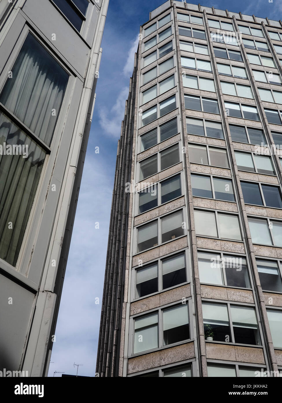 The economist headquarters london hi-res stock photography and images ...