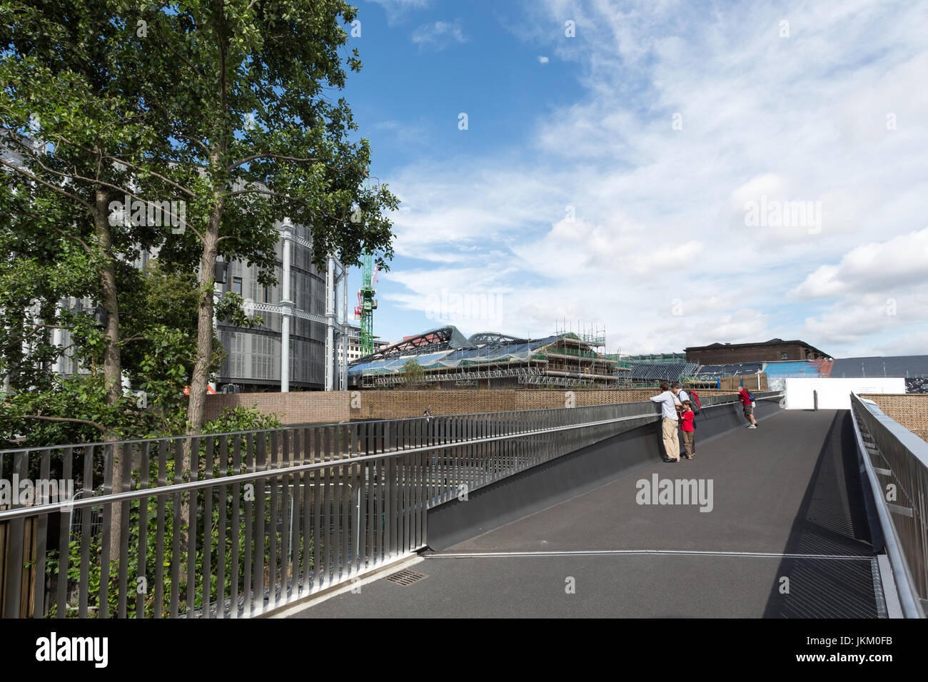 Somers Town Bridge, King's Cross, London, UK Stock Photo - Alamy