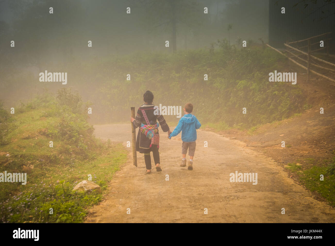 Walking in the mist hi-res stock photography and images - Alamy
