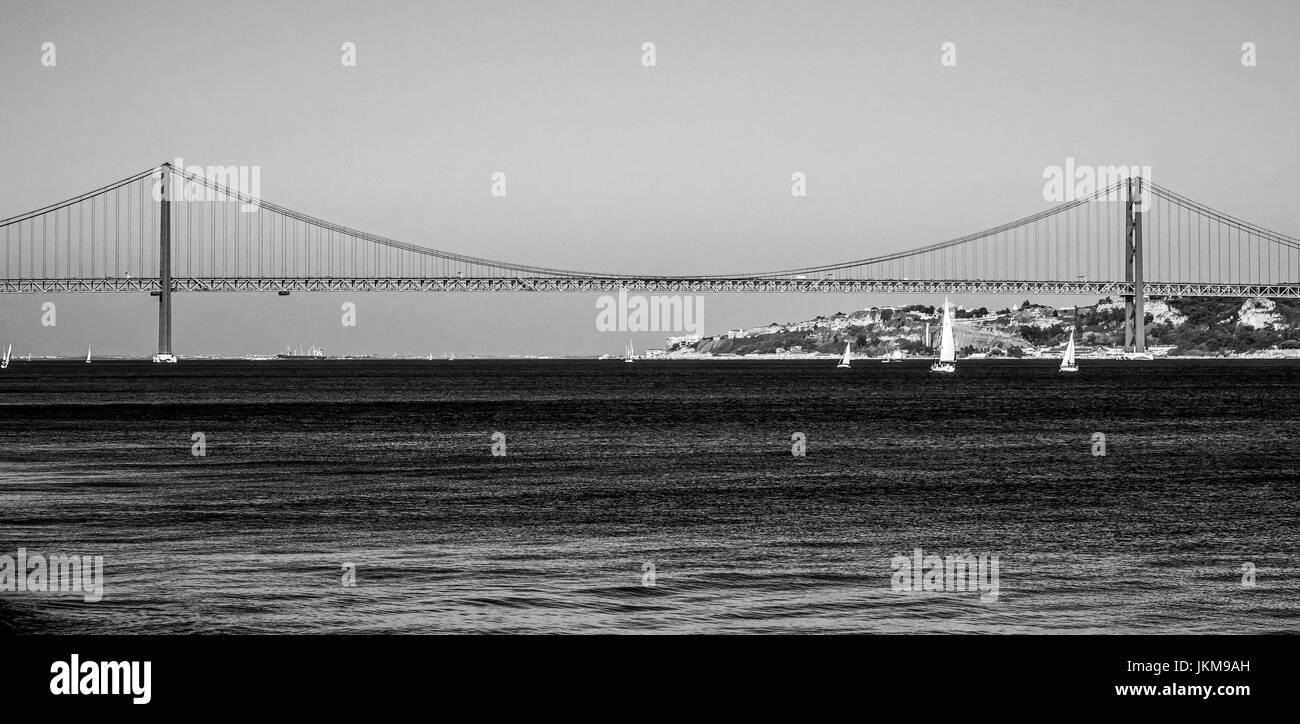 25th April Bridge over River Tagus in Lisbon aka Salazar Bridge ...
