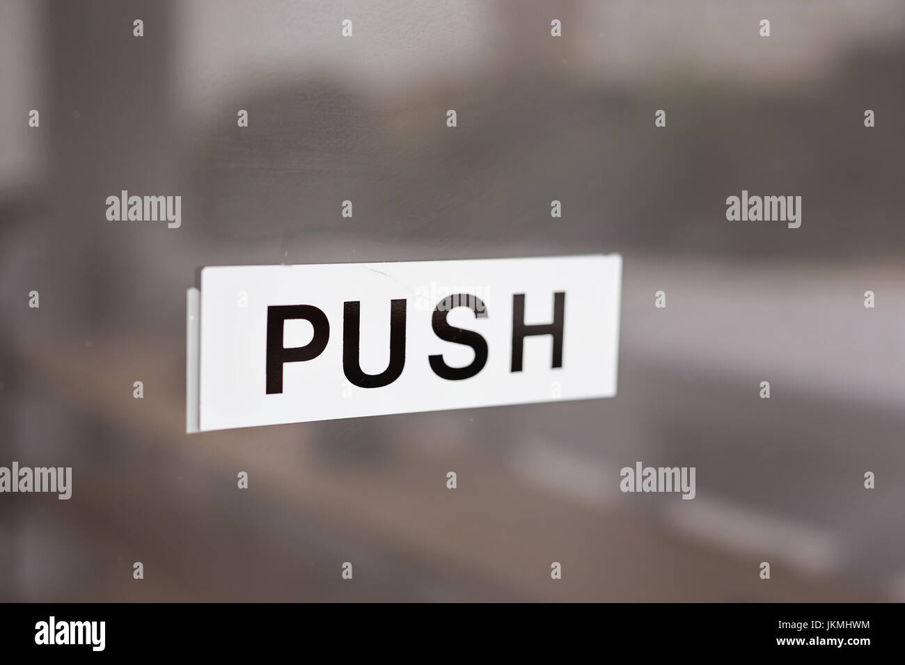 Push door sign sticker hi-res stock photography and images - Alamy