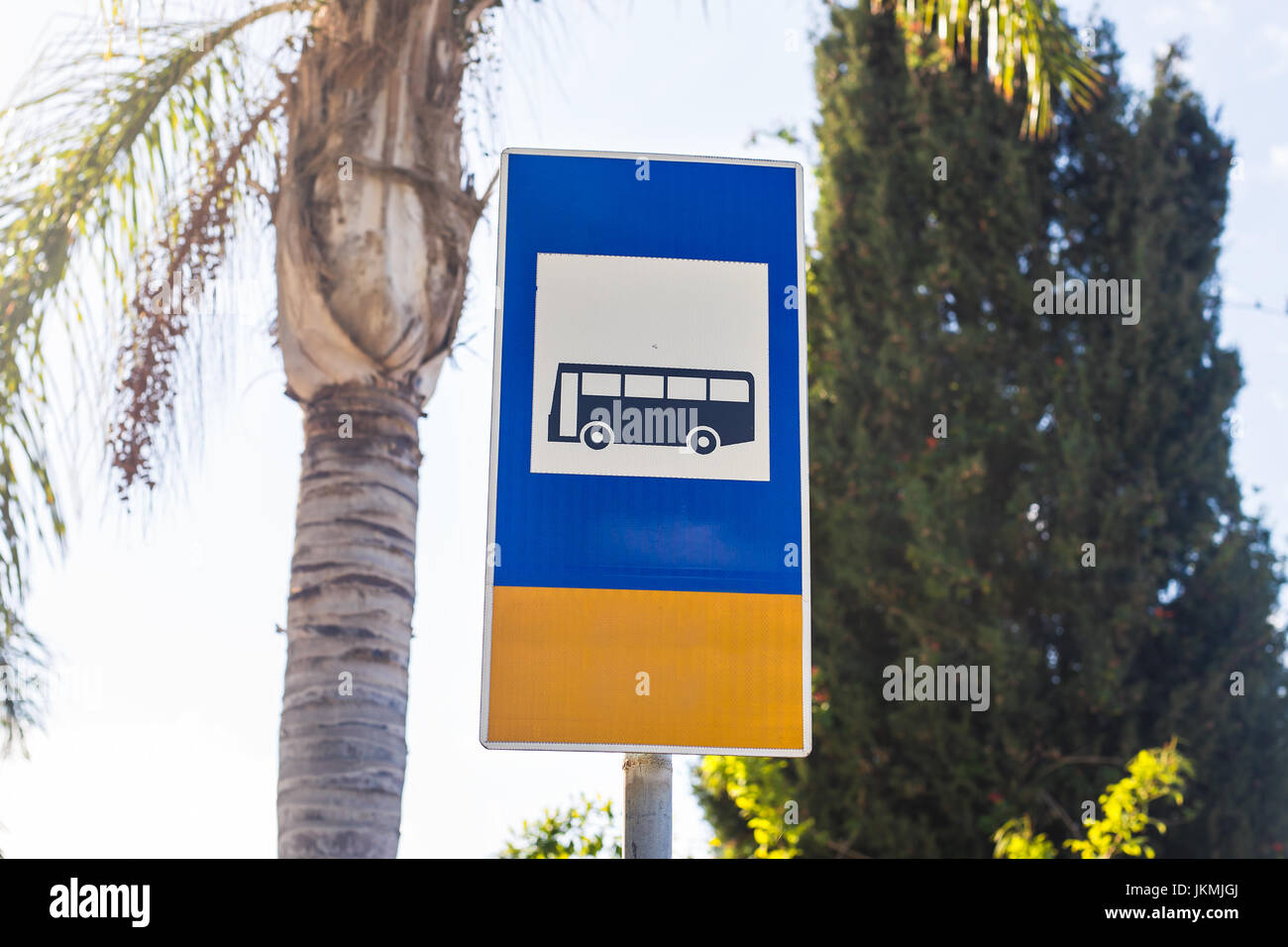 Bus stop sign pole post hi-res stock photography and images - Alamy