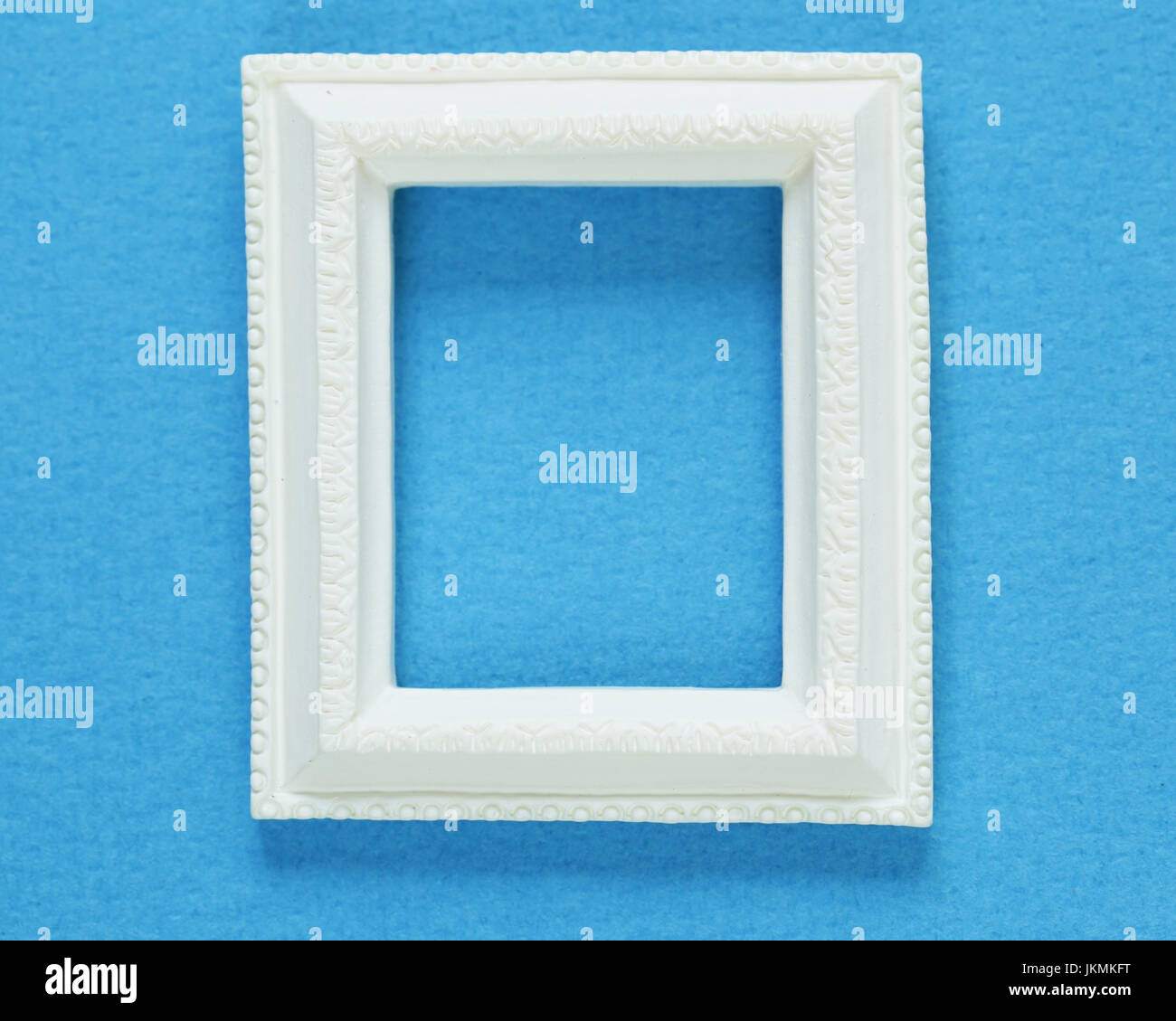 White blank old frame gypsum hi-res stock photography and images - Alamy