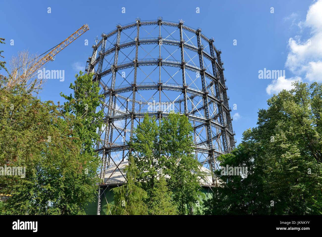 Gasometre hi-res stock photography and images - Alamy