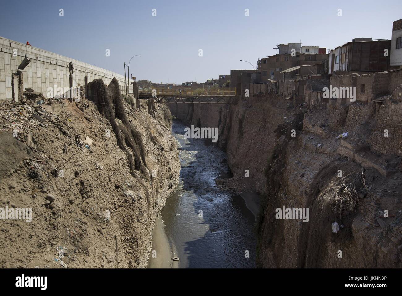 PLAN MAESTRO DEL RIMAC PARALIZADO, POR OLA DE HUAICOS QUE AZOTO LIMA A ...