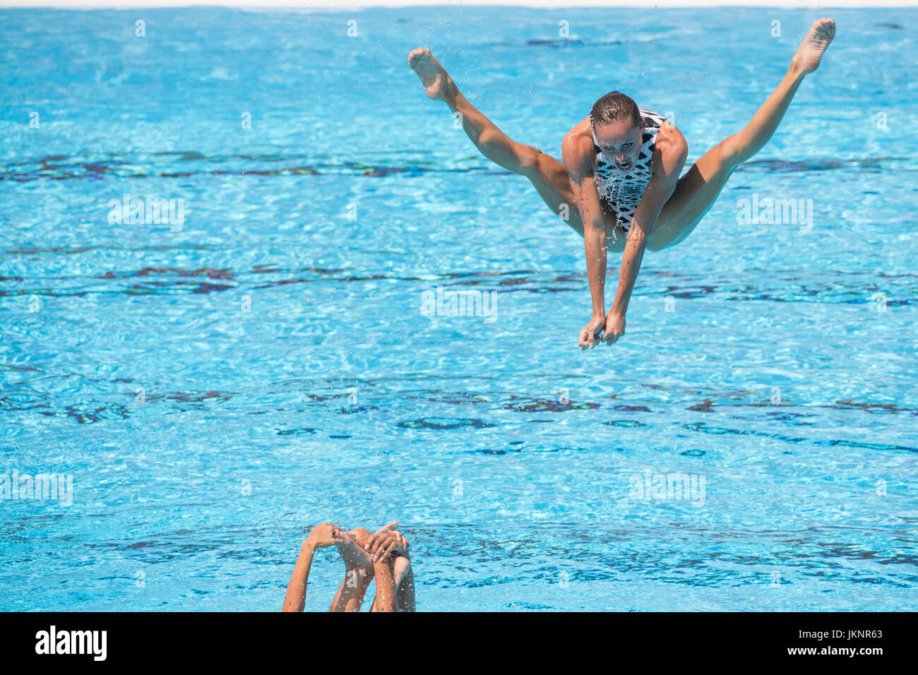 Synchronized swimming routine ukraine hi-res stock photography and ...