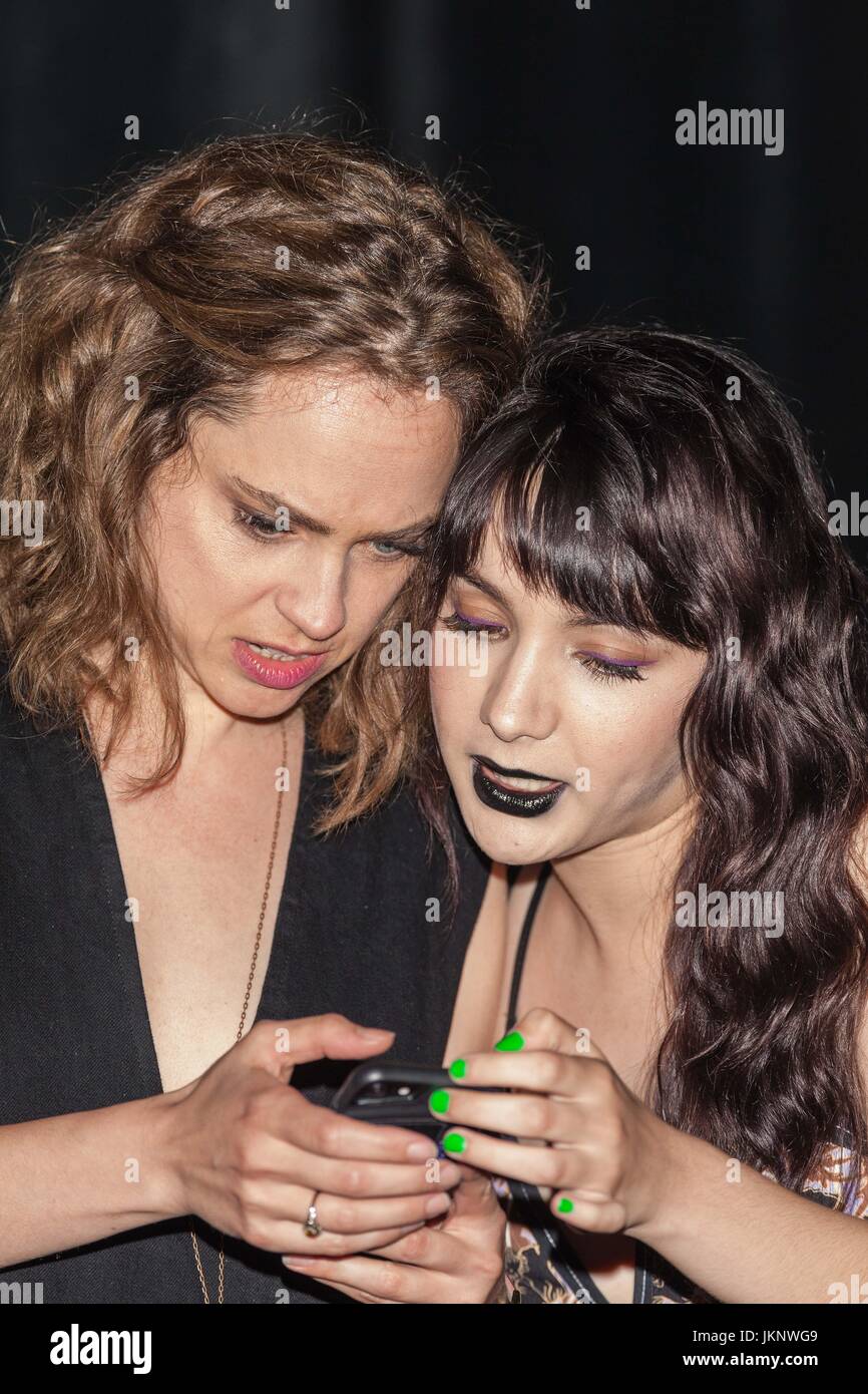 Ken marks hi-res stock photography and images - Alamy