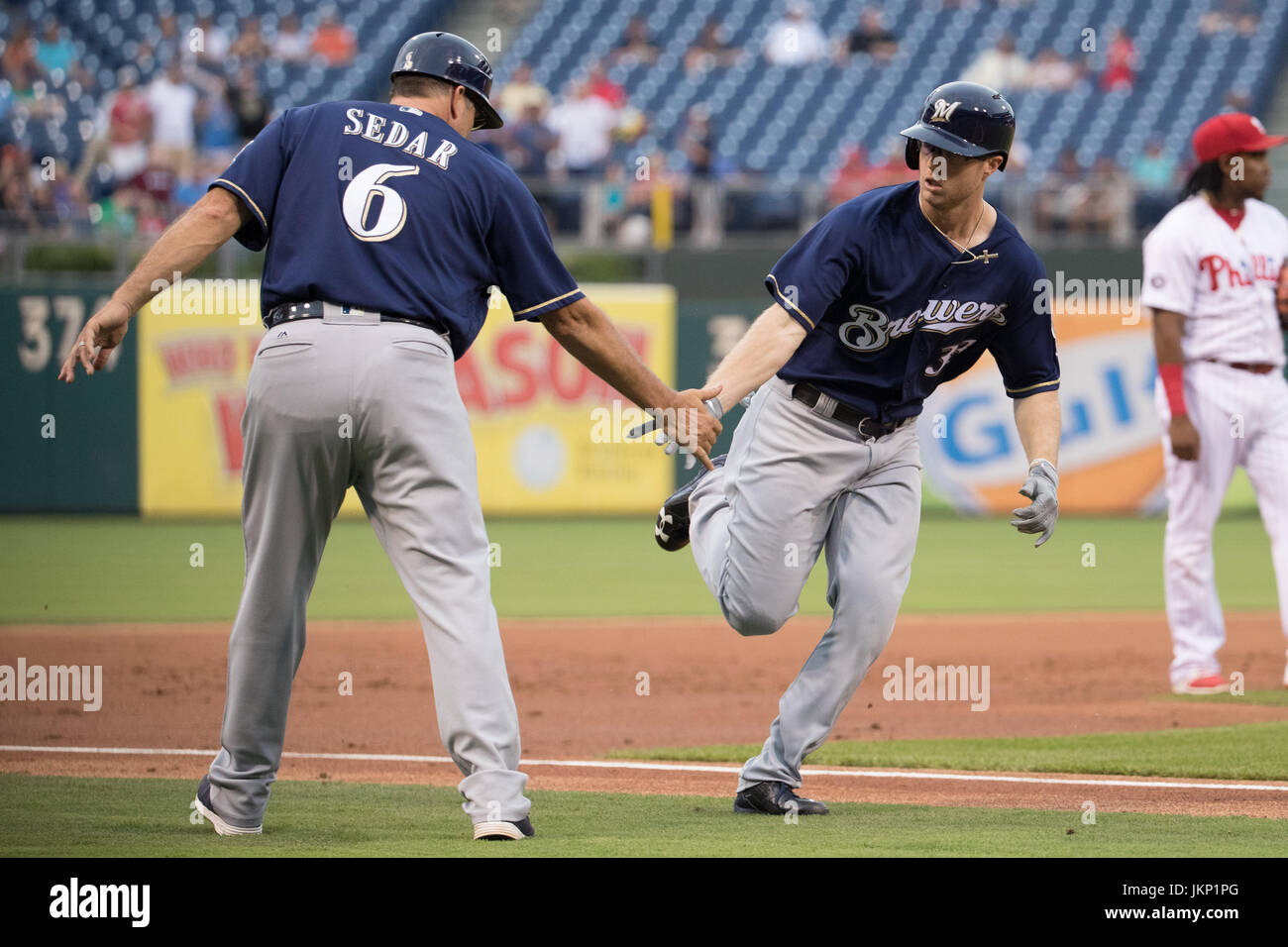 Philadelphia, Pennsylvania, USA. 21st July, 2017. Milwaukee Brewers ...
