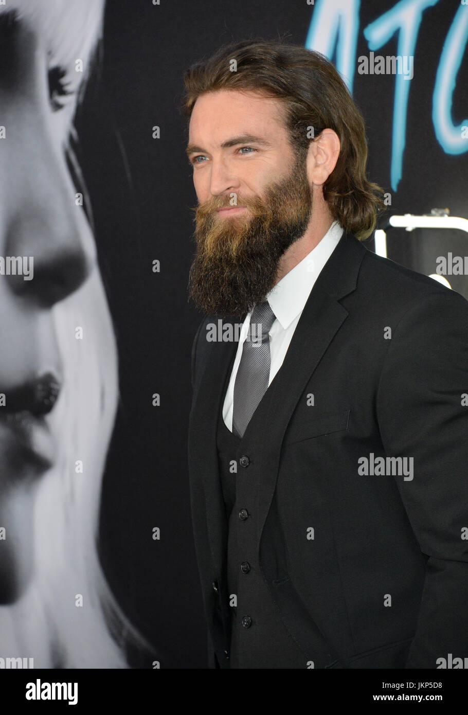 Sam hargrave stunt hi-res stock photography and images - Alamy