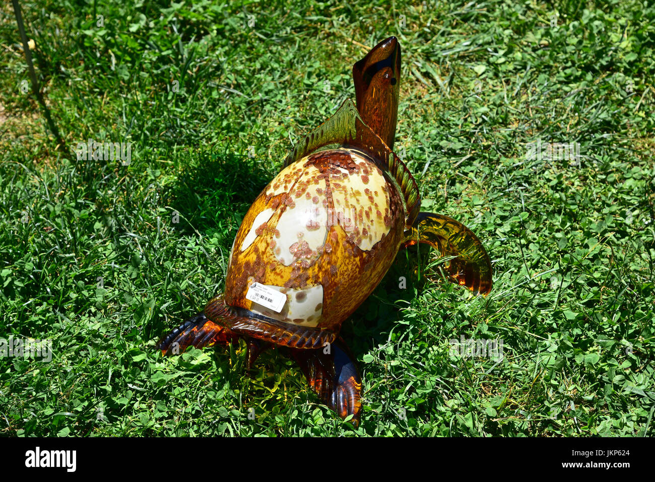 Glass work of tortoise hi-res stock photography and images - Alamy