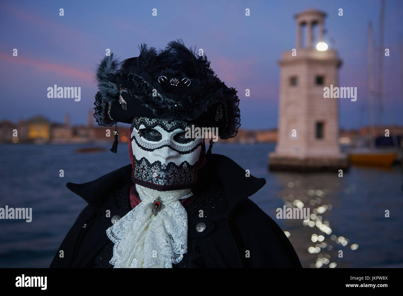 Female Bauta Mask with Coat Stock Photo - Alamy