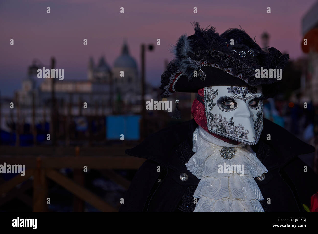 Female Bauta Mask with Coat Stock Photo - Alamy