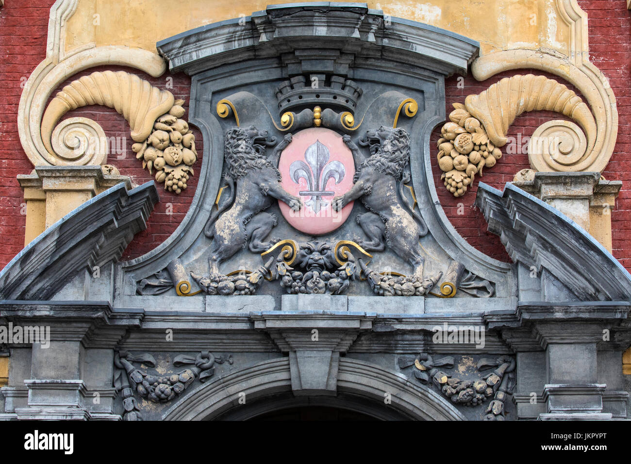 Crest theatre at old hi-res stock photography and images - Alamy