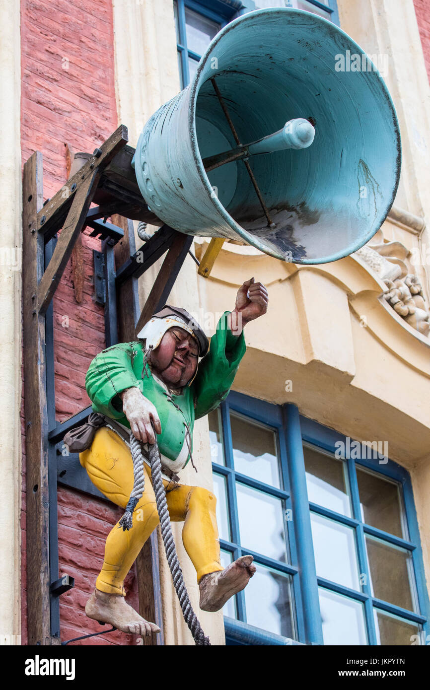 The bell ringer sign above the Brasserie de la Cloche in Lille, France ...