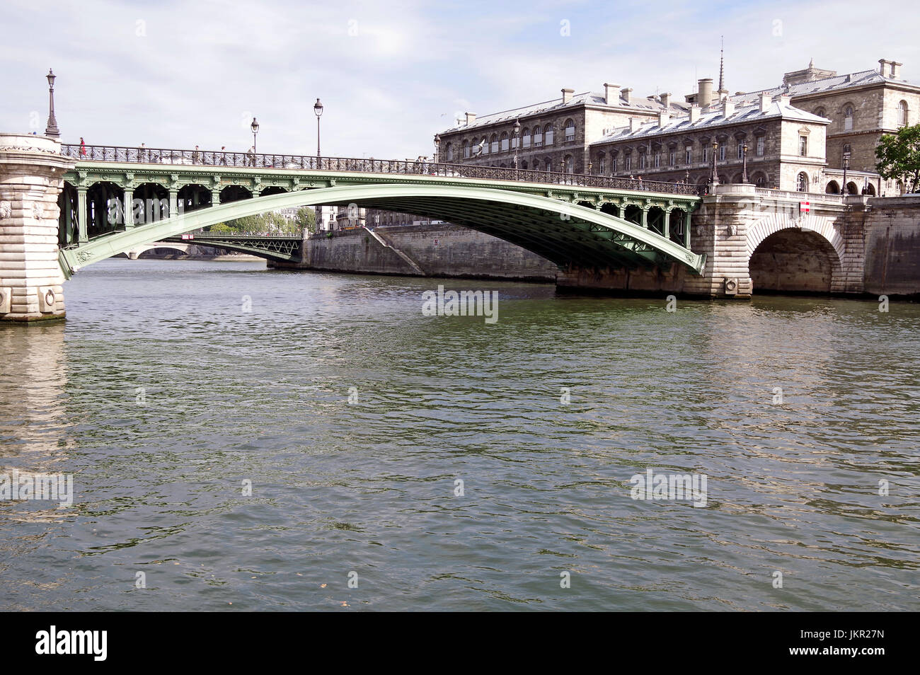 Paris, France, Pont Notre Dame, over the river Seine, linking the Right ...