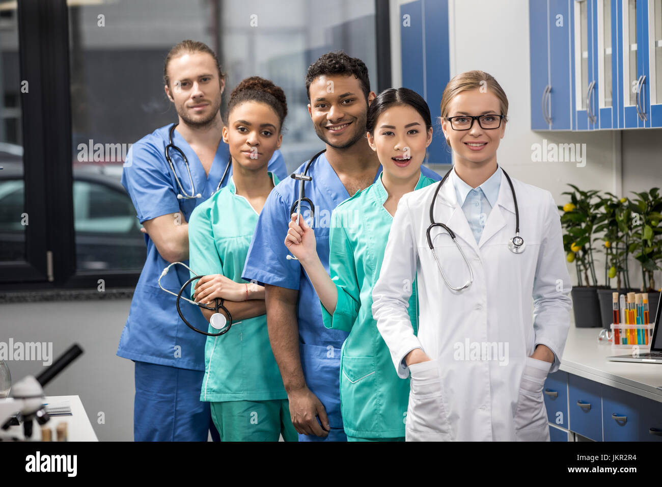 African medical workers hi-res stock photography and images - Alamy