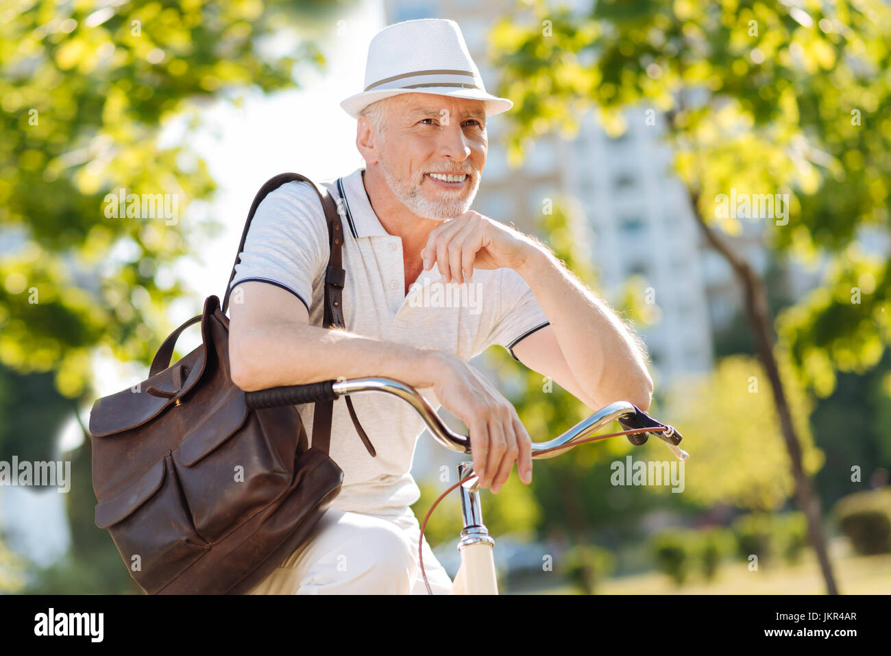 Putting hand on chin hi-res stock photography and images - Alamy