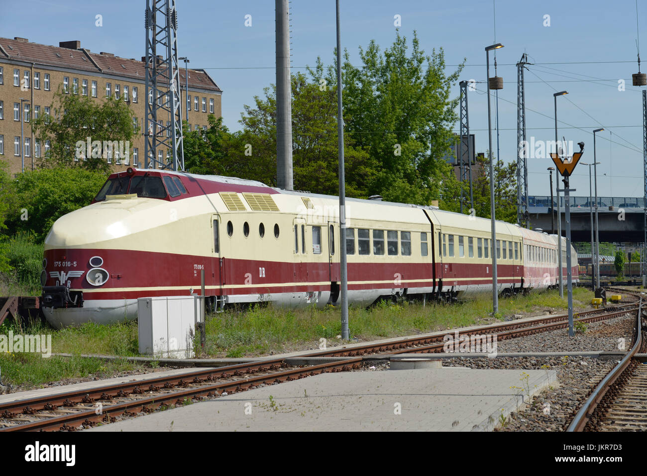 State train the GDR, railway station, bright mountain, Berlin, Germany ...