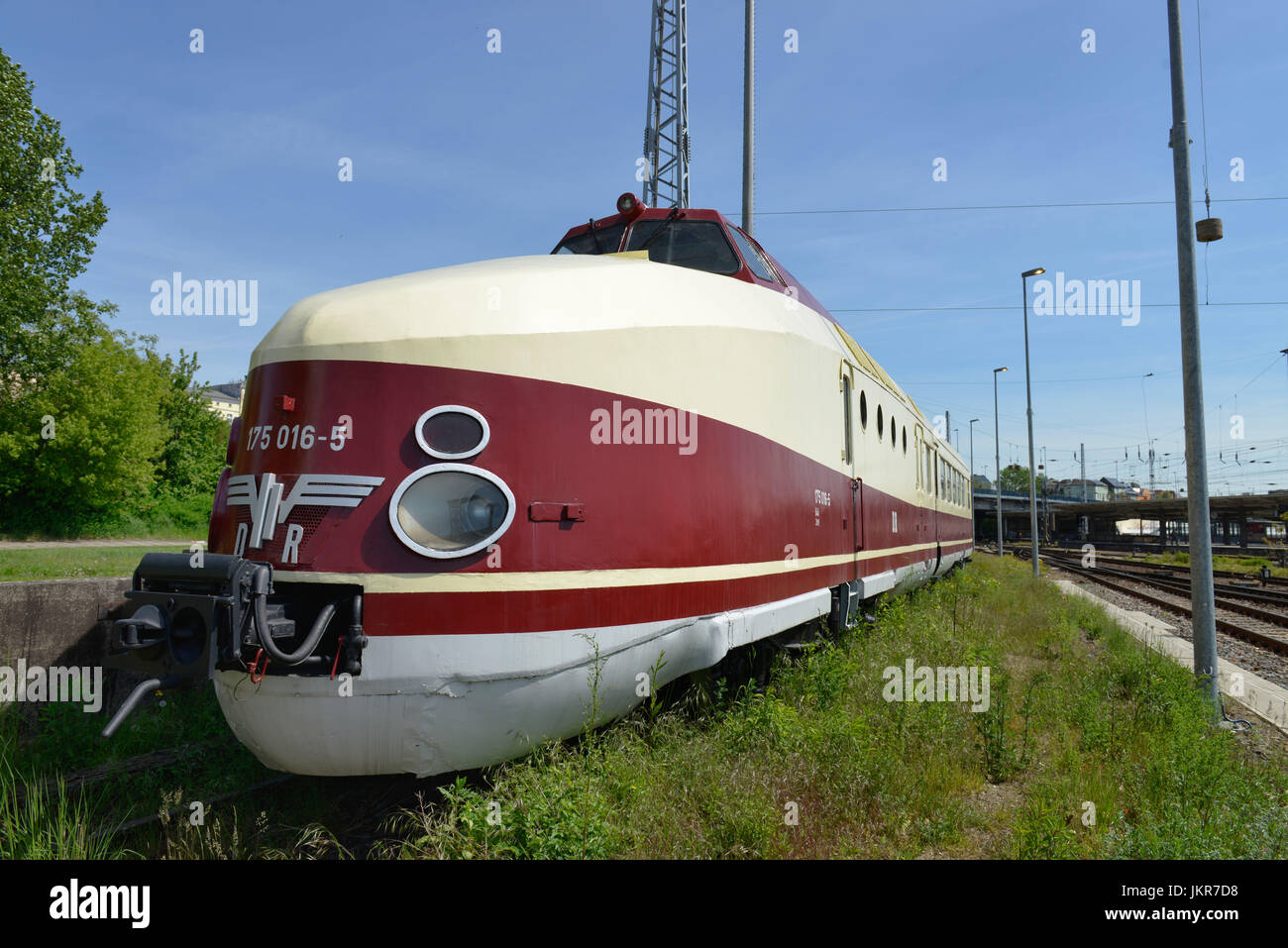 State train the GDR, railway station, bright mountain, Berlin, Germany ...