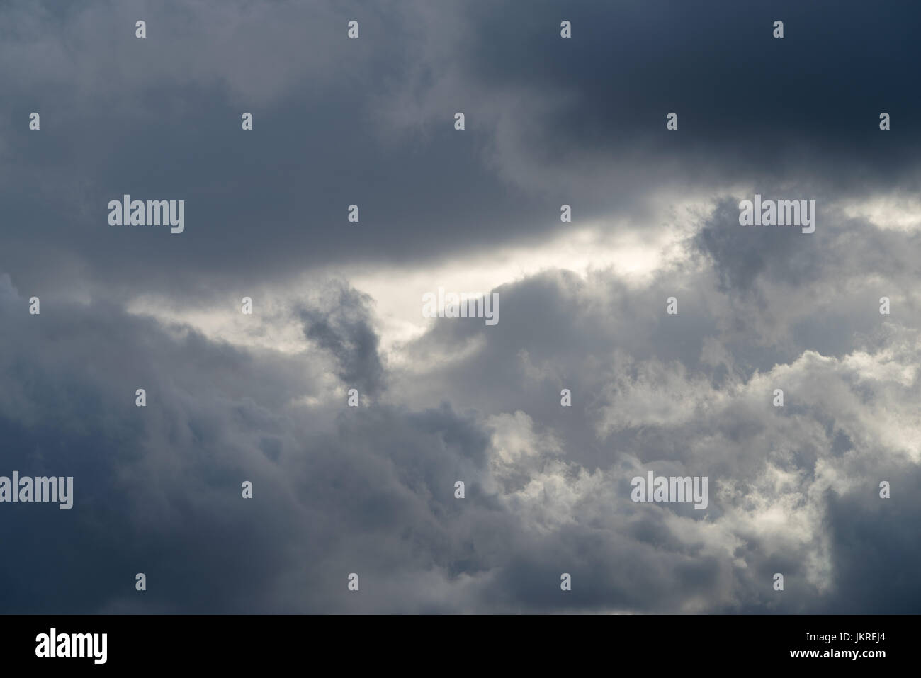 Dark angry sky hi-res stock photography and images - Alamy