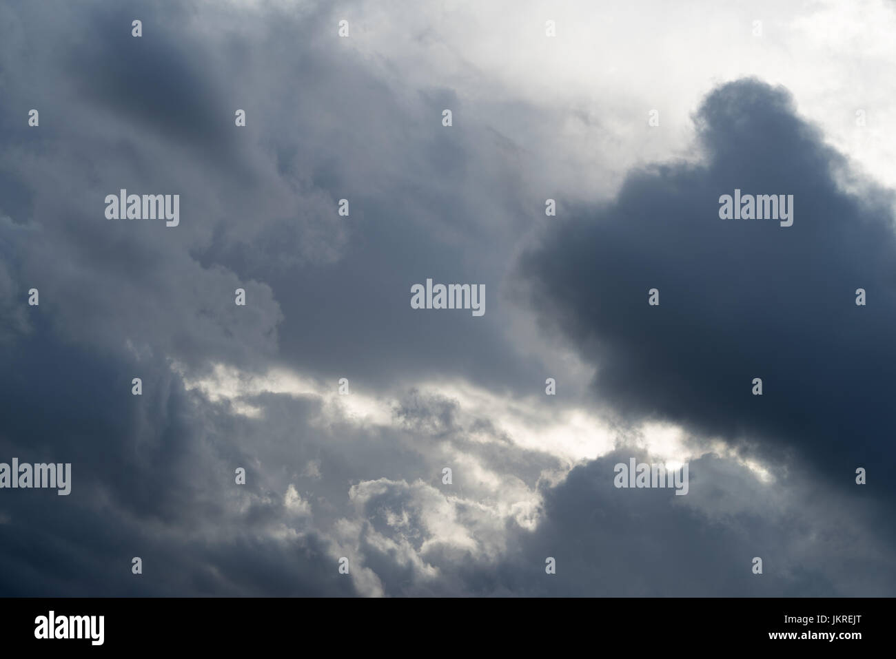 Dark angry sky hi-res stock photography and images - Alamy