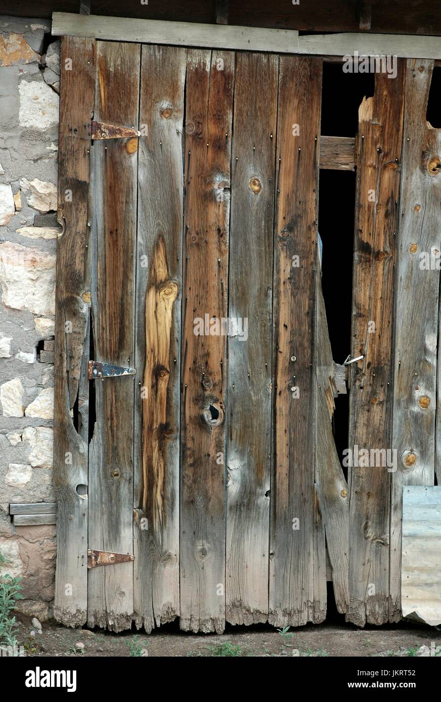 Old Rustic Shed Door High Resolution Stock Photography and Images - Alamy