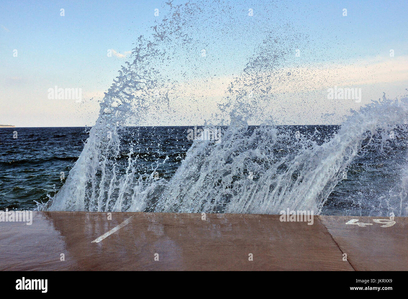 Beautiful waves on sea hi-res stock photography and images - Alamy