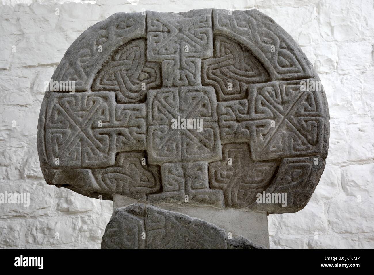 Stone Wheel Cross High Resolution Stock Photography and Images - Alamy