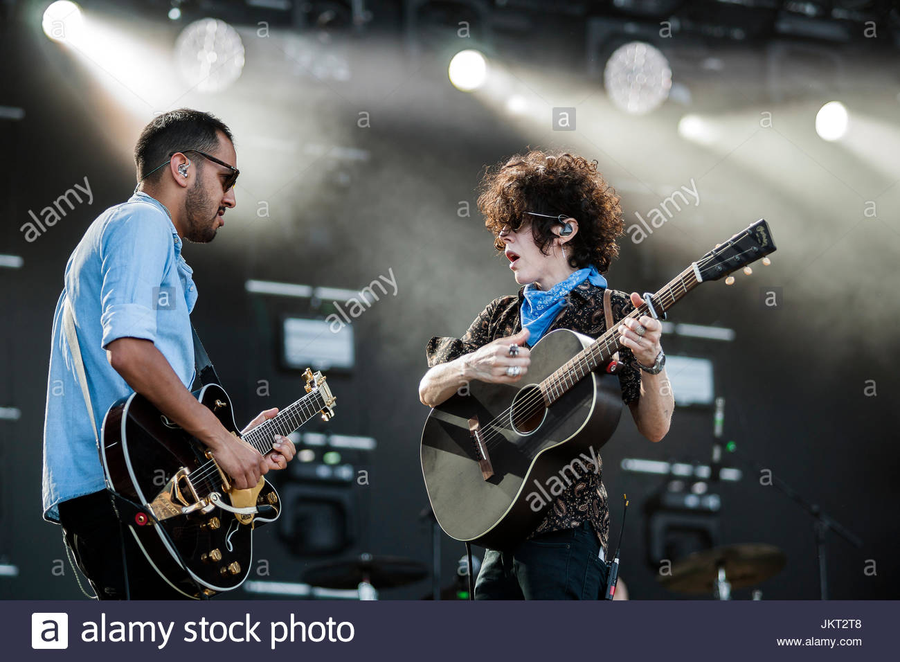 Laura Pergolizzi Lp High Resolution Stock Photography and Images - Alamy