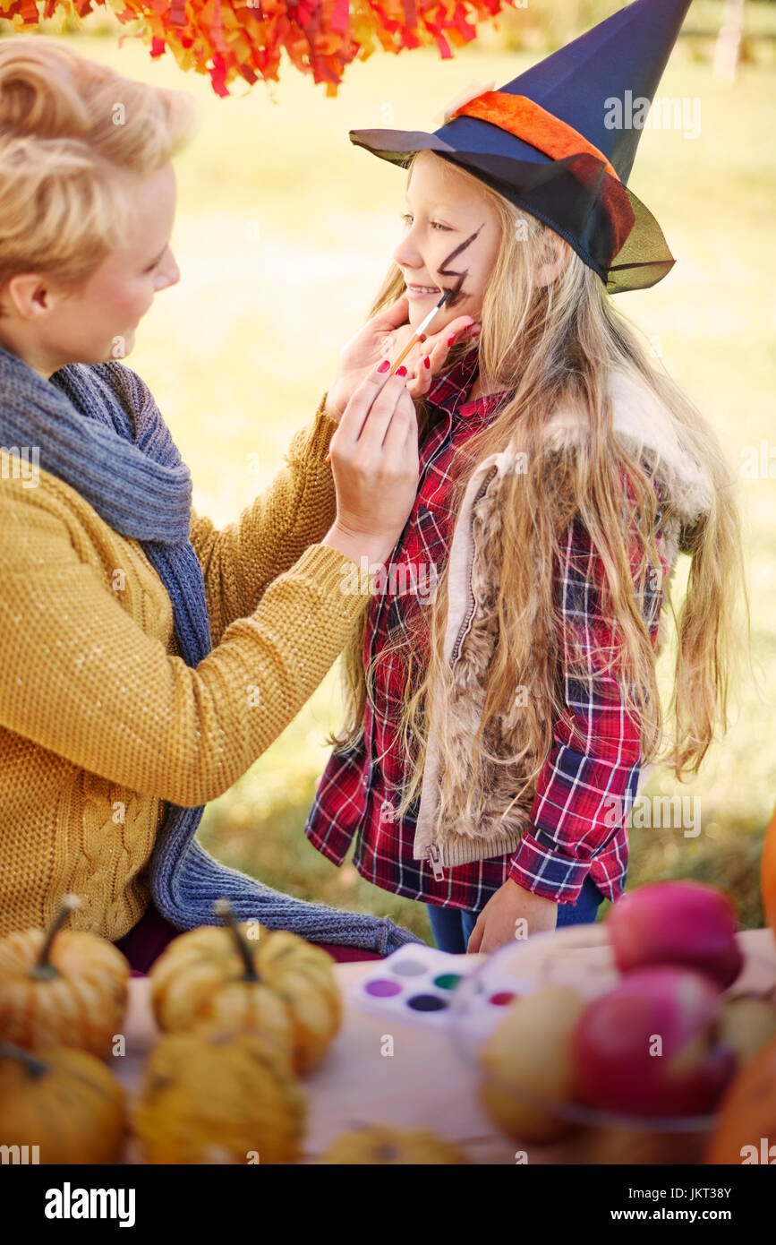 Witchs daughter hi-res stock photography and images - Alamy