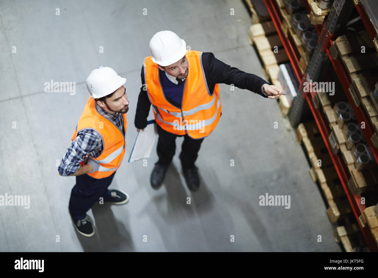 Stocktaking hi-res stock photography and images - Alamy