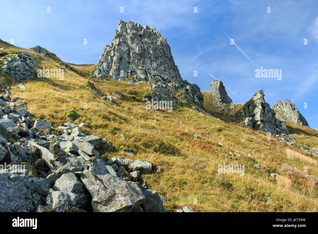 France, Puy-de-Dôme (63), Le Mont-Dore, le Sancy, un des chemin d'accès ...