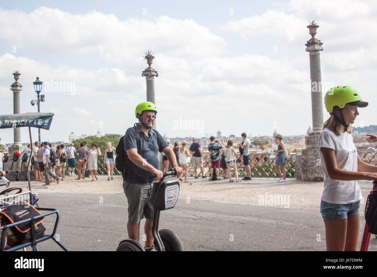 Crowded group of tourists during the summer season in rome Stock Photo ...