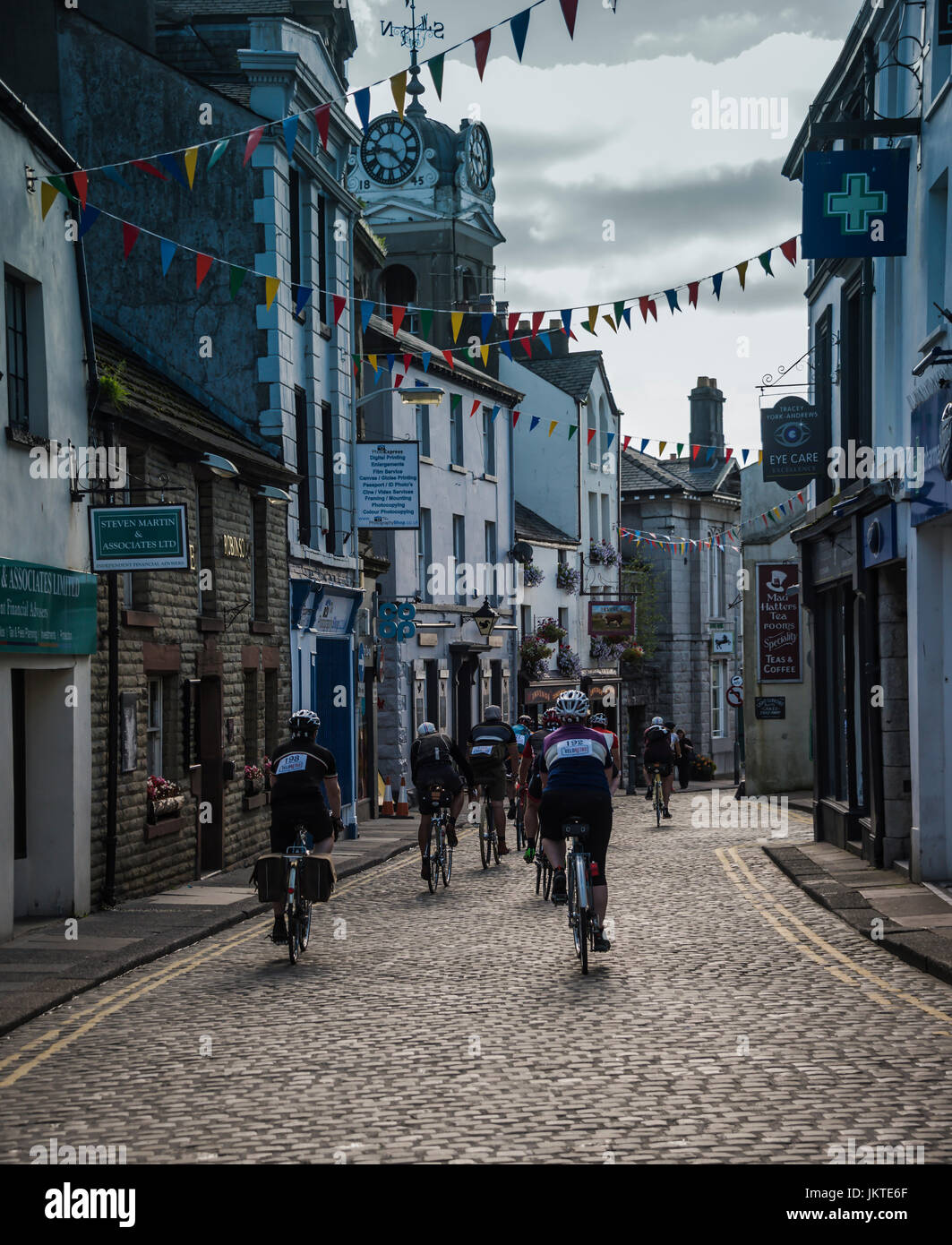 Cycling outfit hi-res stock photography and images - Alamy