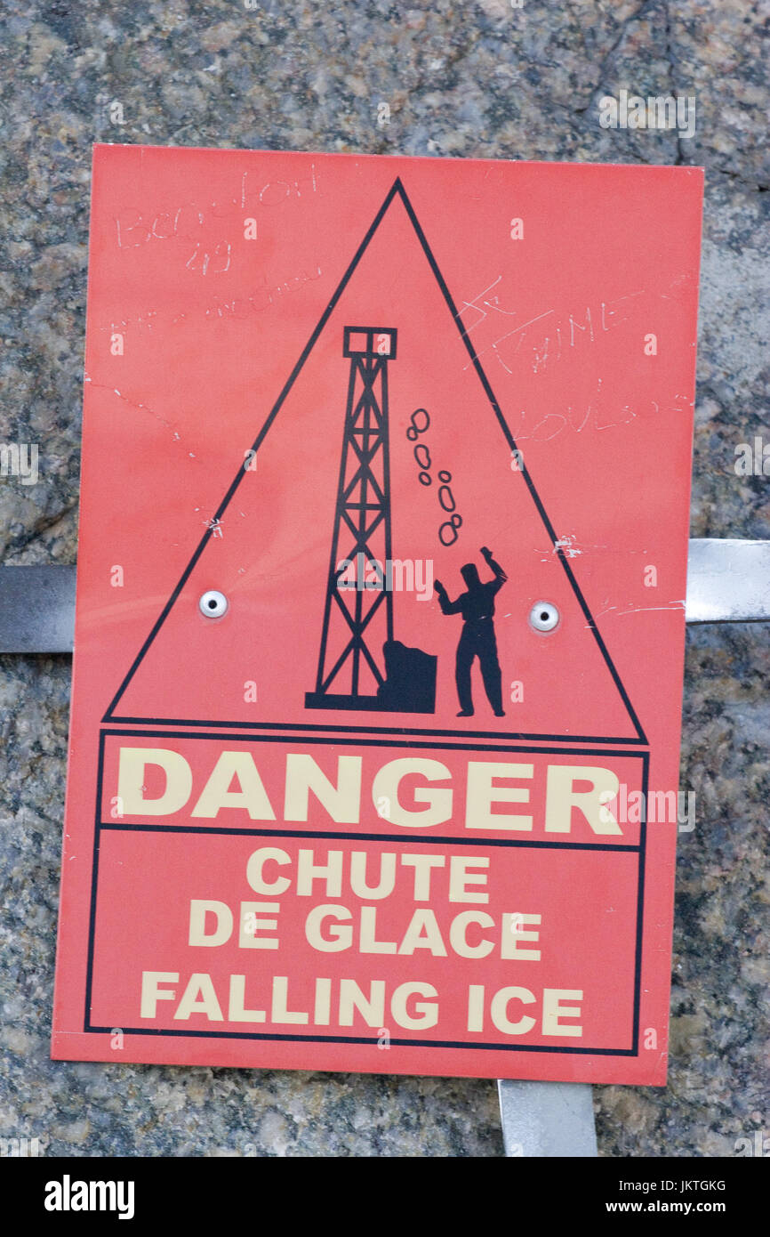 Danger falling ice sign hi-res stock photography and images - Alamy