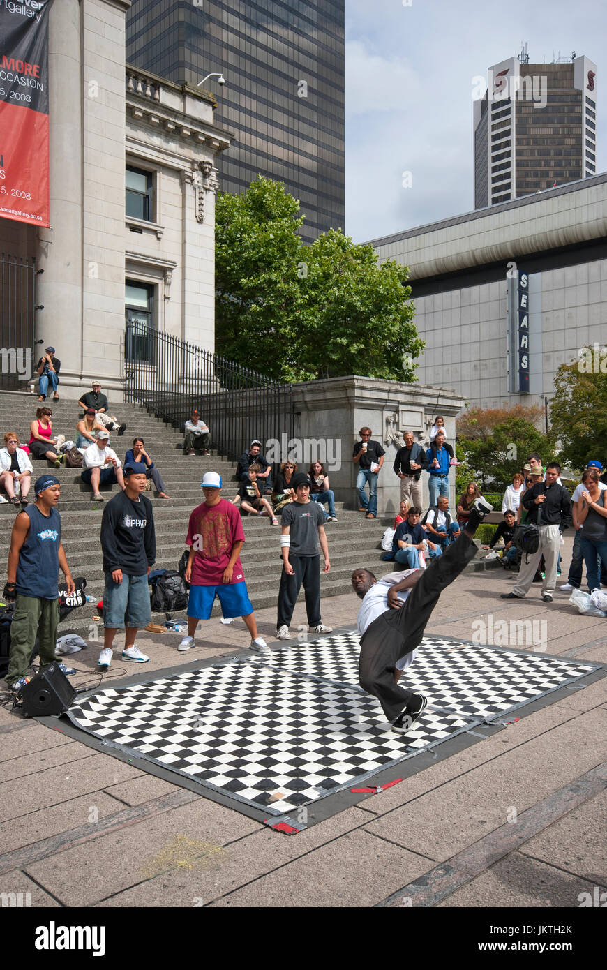 Downtown vancouver people hi-res stock photography and images - Alamy