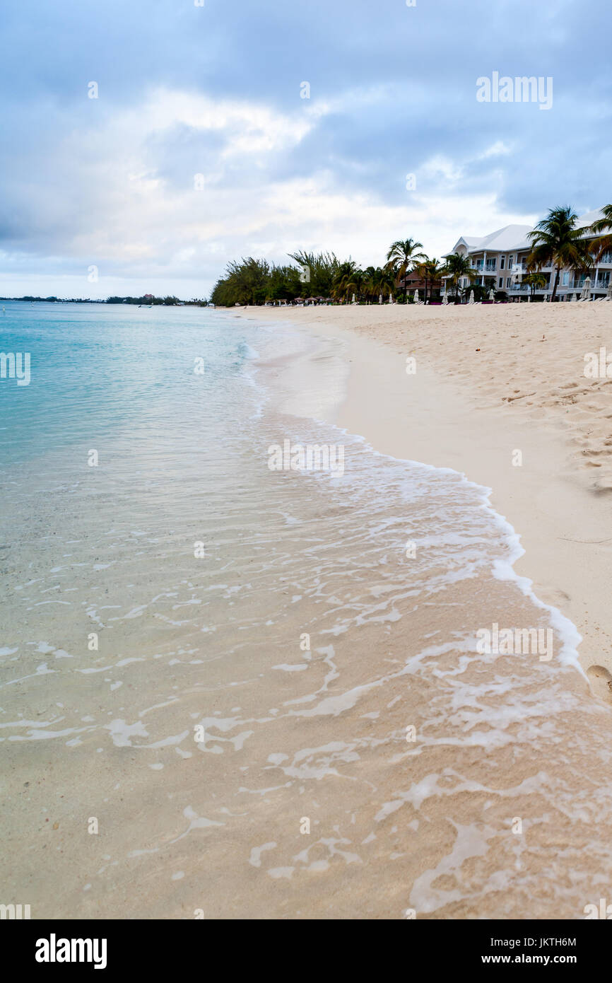 Caribbean resort hi-res stock photography and images - Alamy