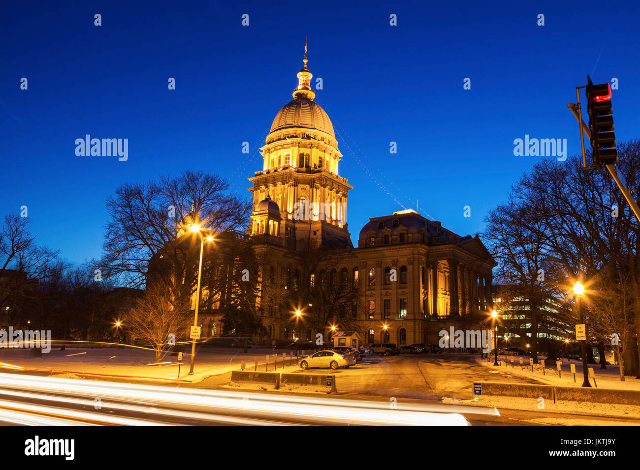 State capitol building springfield hi-res stock photography and images ...