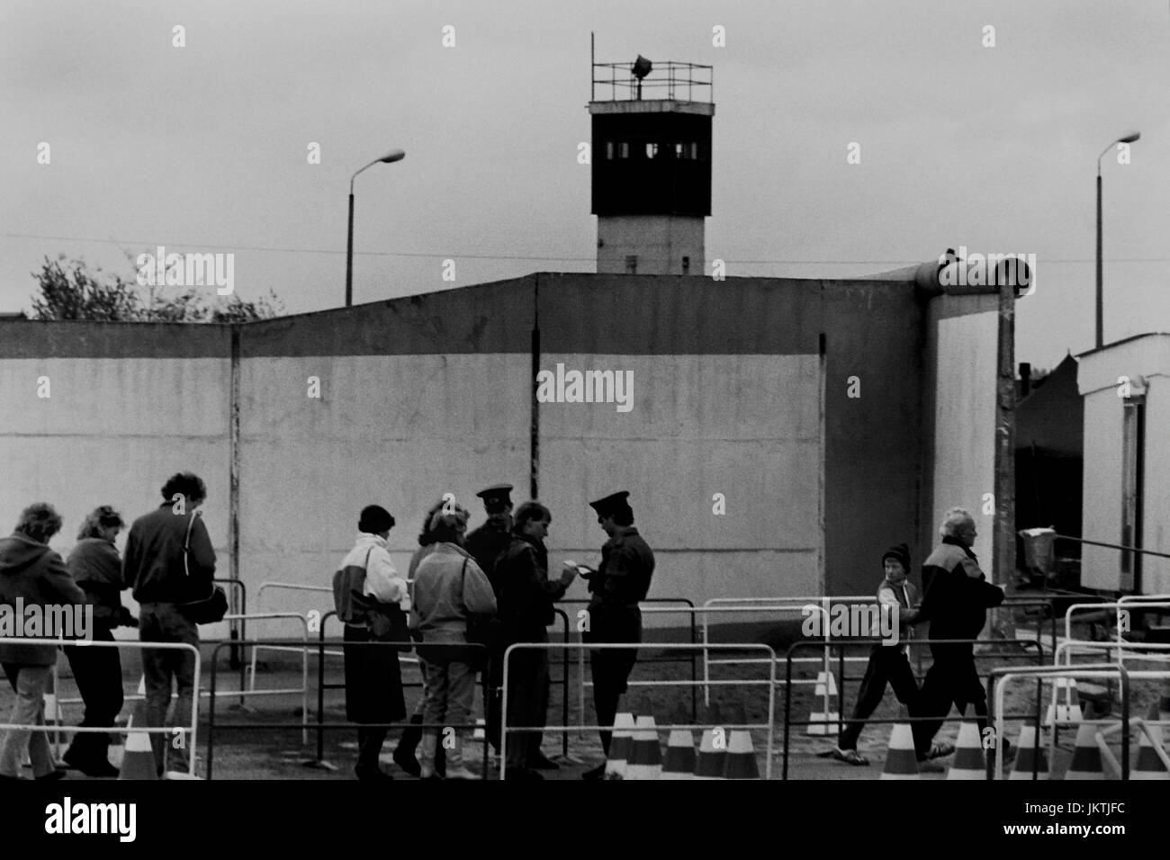 Operating bloc Black and White Stock Photos & Images - Alamy