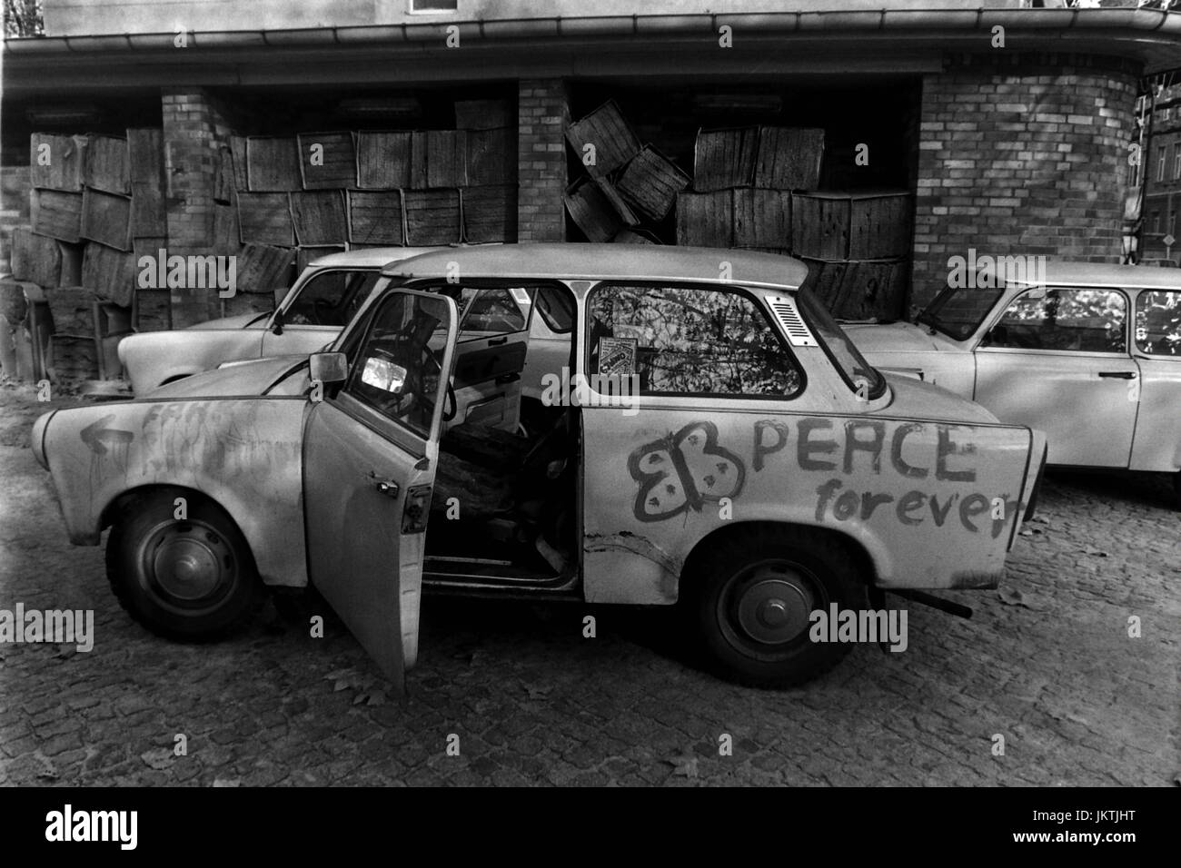 Trabant 1989 berlin hi-res stock photography and images - Alamy