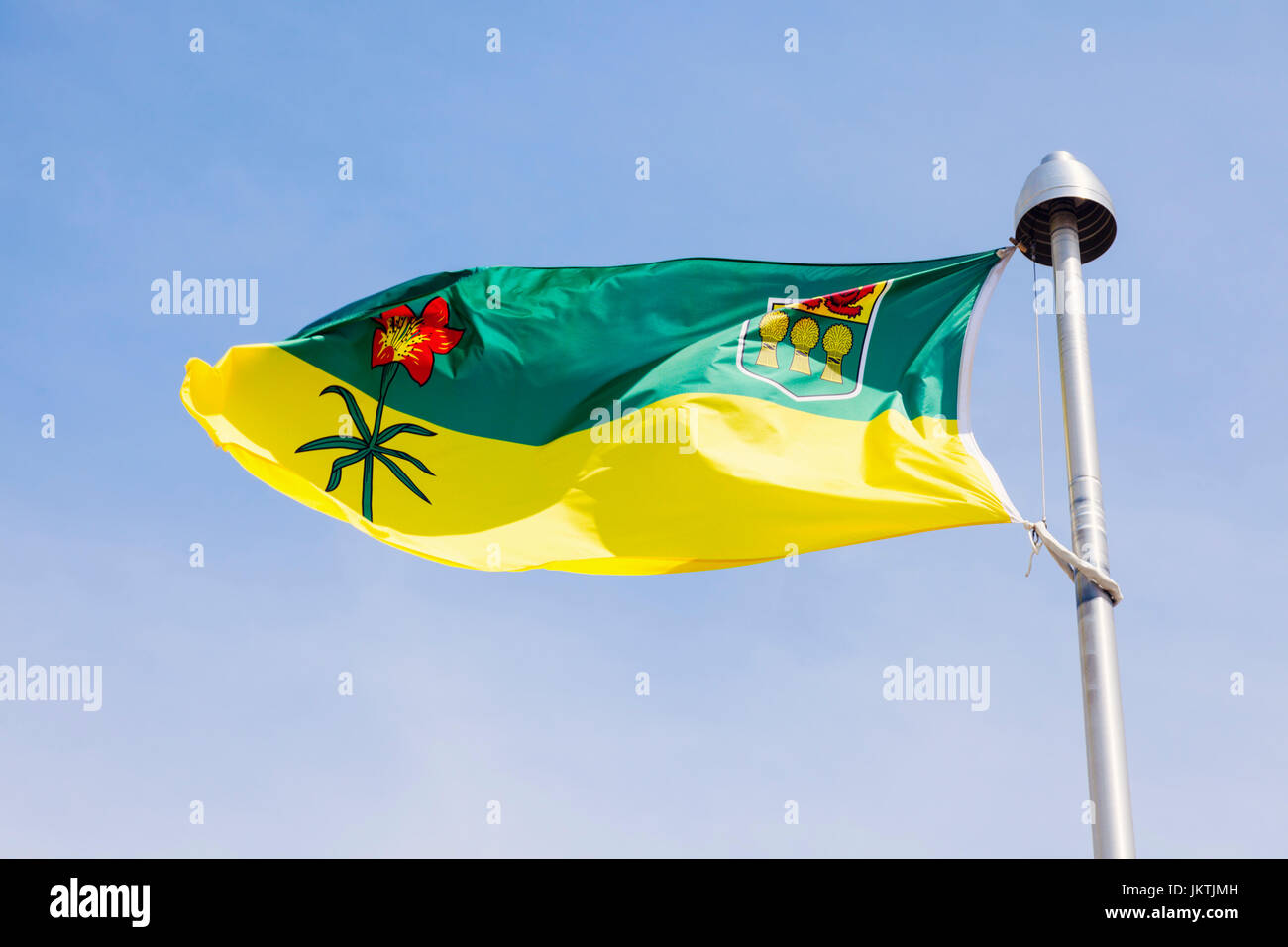 Saskatchewan flag hi-res stock photography and images - Alamy
