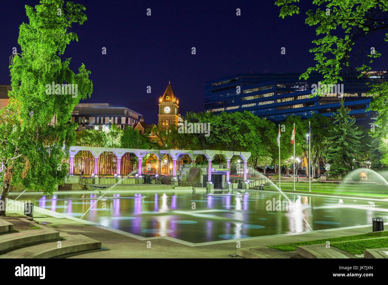 Calgary skyline in alberta at night hi-res stock photography and images ...