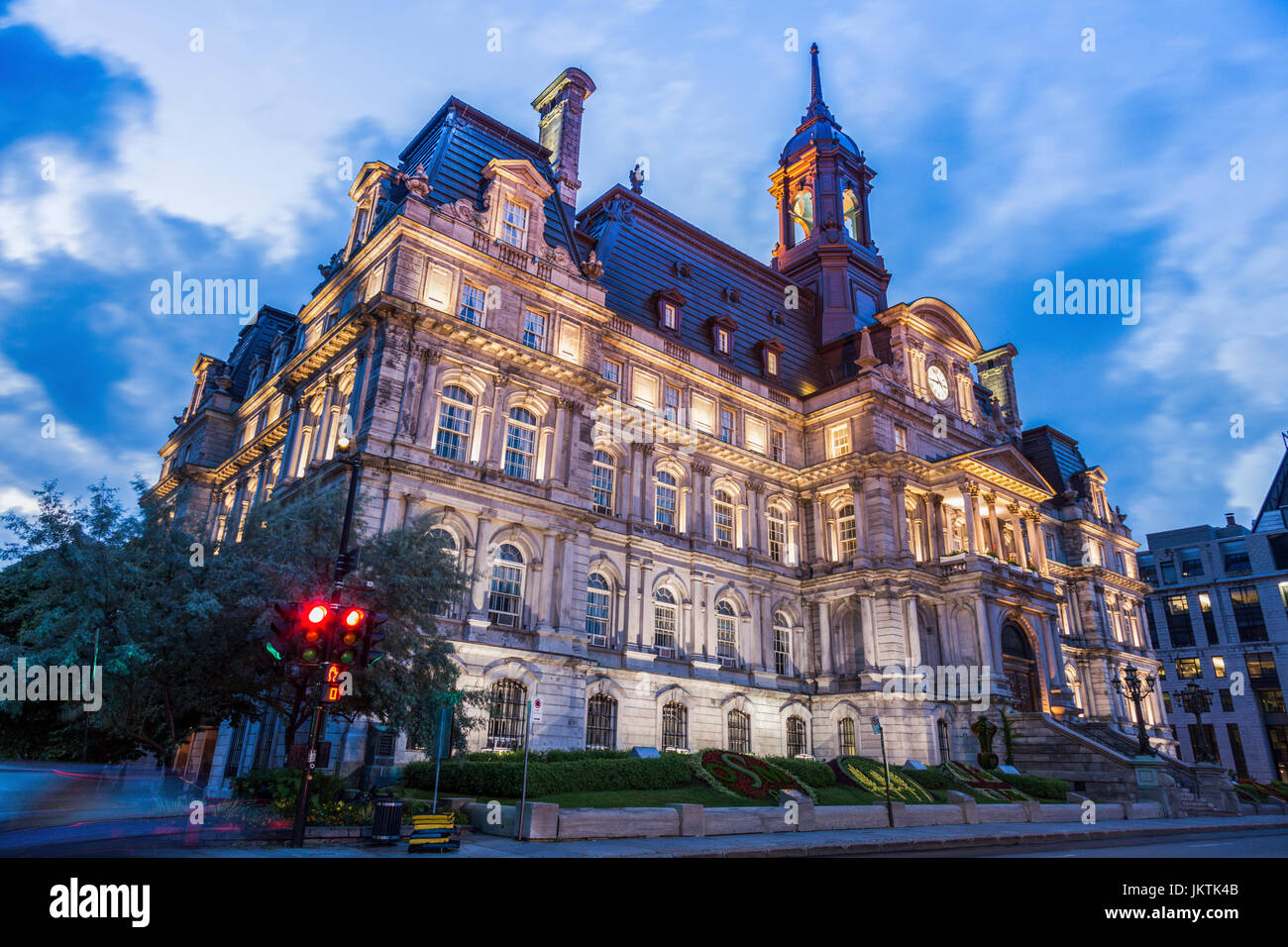 Montreal City Hall at night. Montreal, Quebec, Canada Stock Photo - Alamy