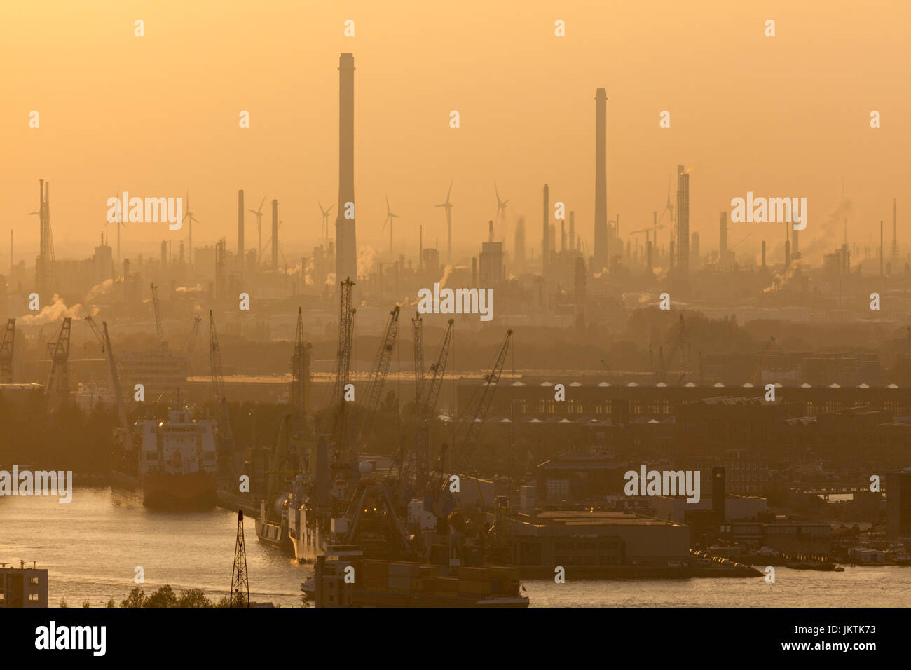 Port of Rotterdam at sunset. Rotterdam, South Holland, Netherlands ...